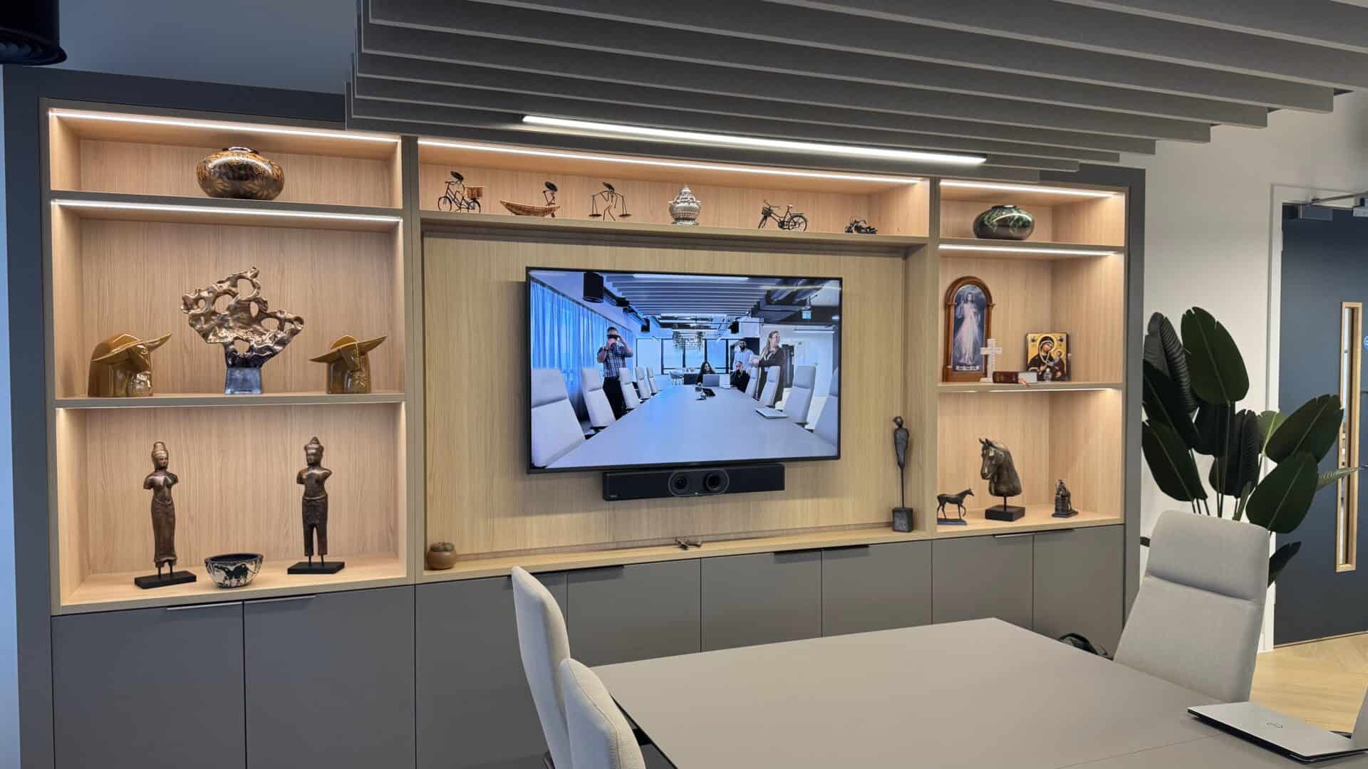Audiovisual Solutions For Healthcare Providers - Tecinteractive