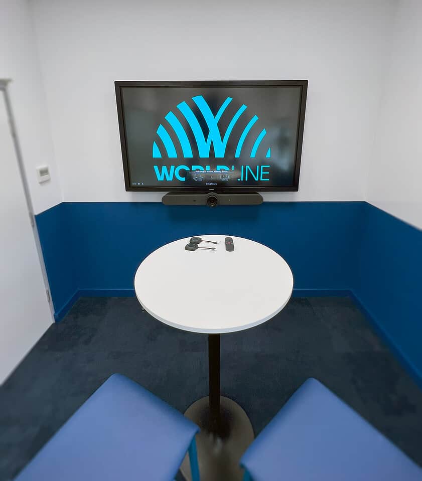 Create the Ultimate Huddle Room: Our Top Tips! - Tecinteractive